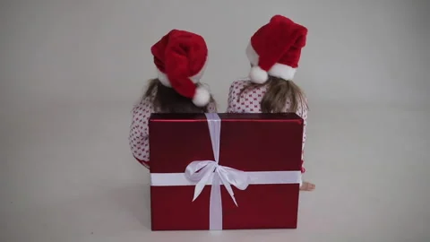 Turning Heads Stock Video Footage | Royalty Free Turning Heads Videos ...