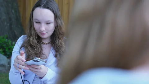 Girls Wi5Hz Stock Videos – Royalty-Free HD & 4K Videos