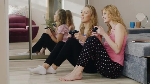 The Mole Tv Stock Videos – Royalty-Free HD & 4K Videos