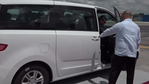 Chinese Secretary W Stock Videos – Royalty-Free HD & 4K Videos | Pond5