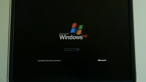 Windows Xp Stock Videos – Royalty-Free HD & 4K Videos | Pond5