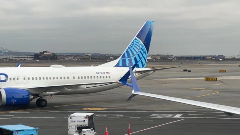 United Airplane Being Push back By Tug A... | Stock Video | Pond5