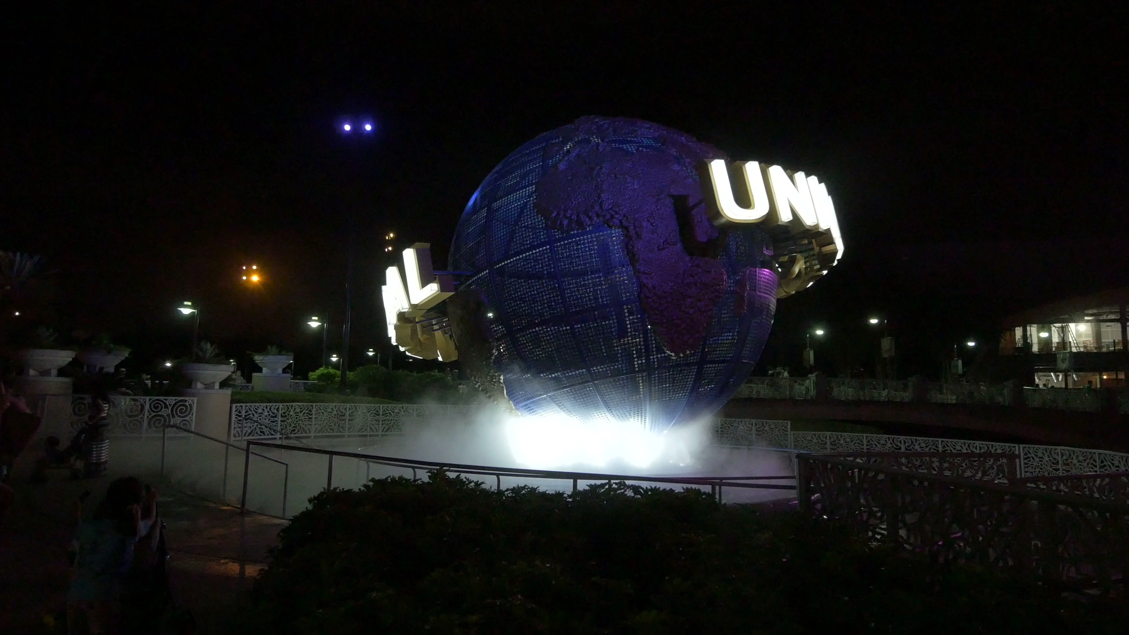 Universal Studios Globe Wallpaper
