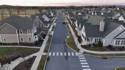 Upper class neighborhood with modern hou... | Stock Video | Pond5