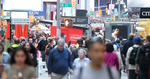 Urban Crowd of commuters, unrecognizable... | Stock Video | Pond5