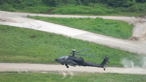 U.S. Army AH-64 Apache helicopter creati... | Stock Video | Pond5