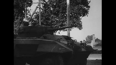 U.S. Army soldiers invade town and map i... | Stock Video | Pond5
