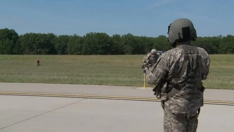 U.S. soldiers conduct infiltration and e... | Stock Video | Pond5