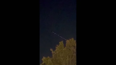 US: SpaceX Starlink Satellite Train Ligh... | Stock Video | Pond5