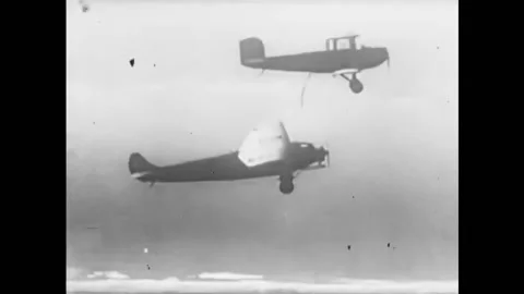USA - 1920s - A daredevil in a straitjac... | Stock Video | Pond5