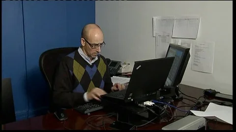 Google Ll Stock Videos – Royalty-Free HD & 4K Videos