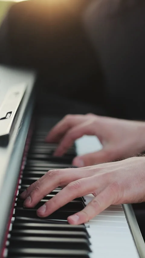 +Music Formata Stock Videos – Royalty-Free HD & 4K Videos | Pond5
