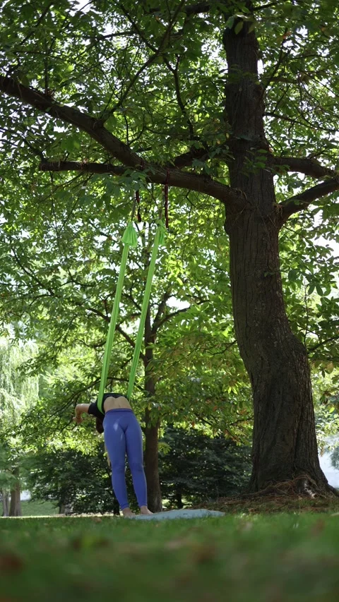 Vertical Screen Arms Stock Videos – Royalty-Free HD & 4K Videos