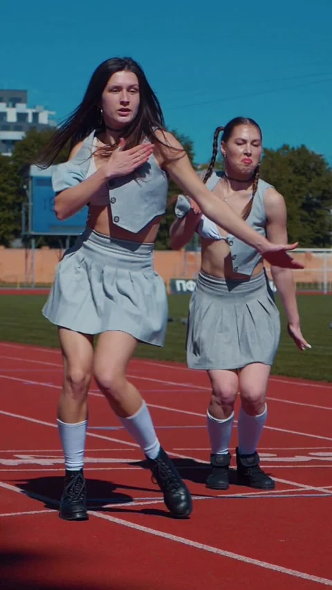 Cheerleader Twerk Stock Videos – Royalty-Free HD & 4K Videos