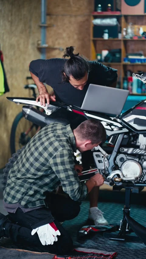 Screen Repairing Videos Stock Videos – Royalty-Free HD & 4K Videos | Pond5