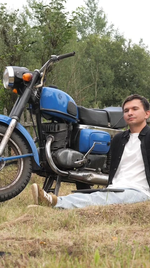 Vintage Motorcycle Photos Stock Videos – Royalty-Free HD & 4K Videos