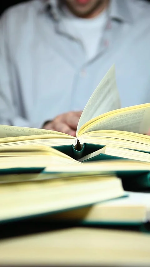 Pagging Video Stock Videos – Royalty-Free HD & 4K Videos | Page 5