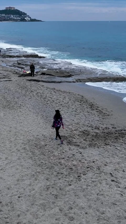 Vidéos Asian Casting Stock Videos – Royalty-Free HD & 4K Videos