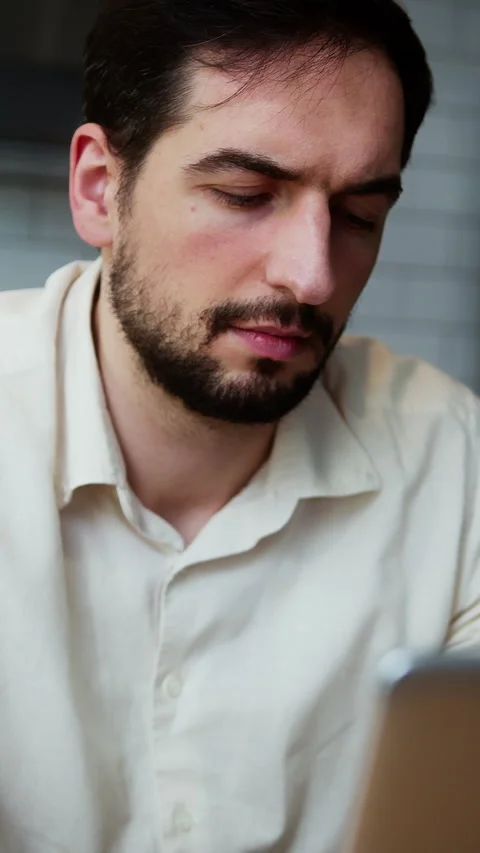 Home Video Sp Stock Videos – Royalty-Free HD & 4K Videos