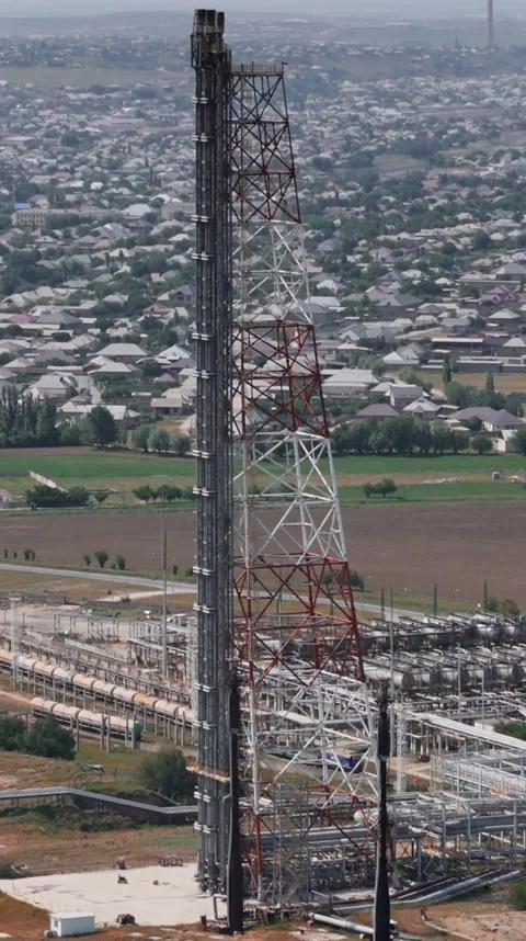 Distillation Column Stock Videos – Royalty-Free HD & 4K Videos | Pond5