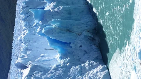 Video Calving Ice Stock Videos – Royalty-Free HD & 4K Videos