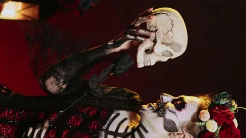 Vertical video: Horror female model acti... | Stock Video | Pond5