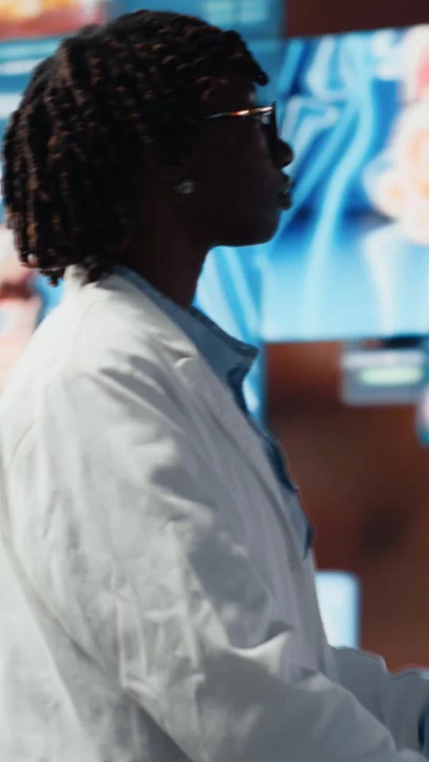 Analyze The Video Stock Videos – Royalty-Free HD & 4K Videos | Pond5