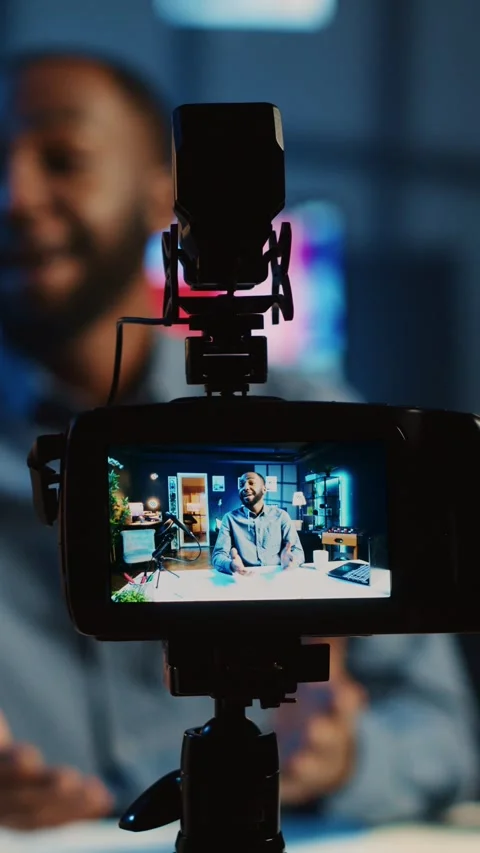 Video Recording 5X Stock Videos – Royalty-Free HD & 4K Videos | Pond5