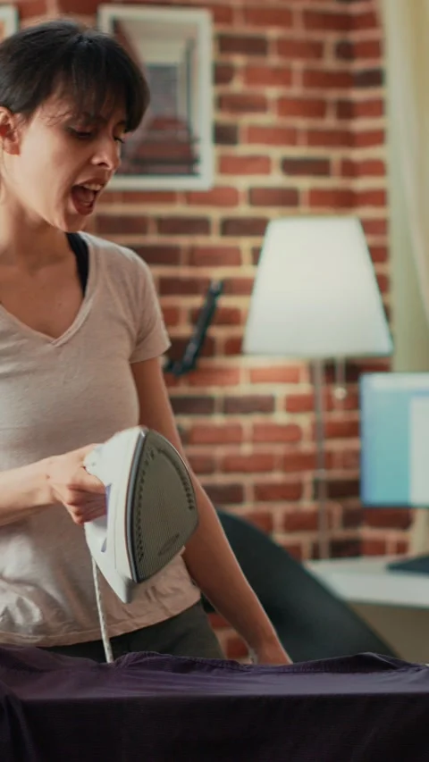 She Is Singing Stock Videos – Royalty-Free HD & 4K Videos | Pond5