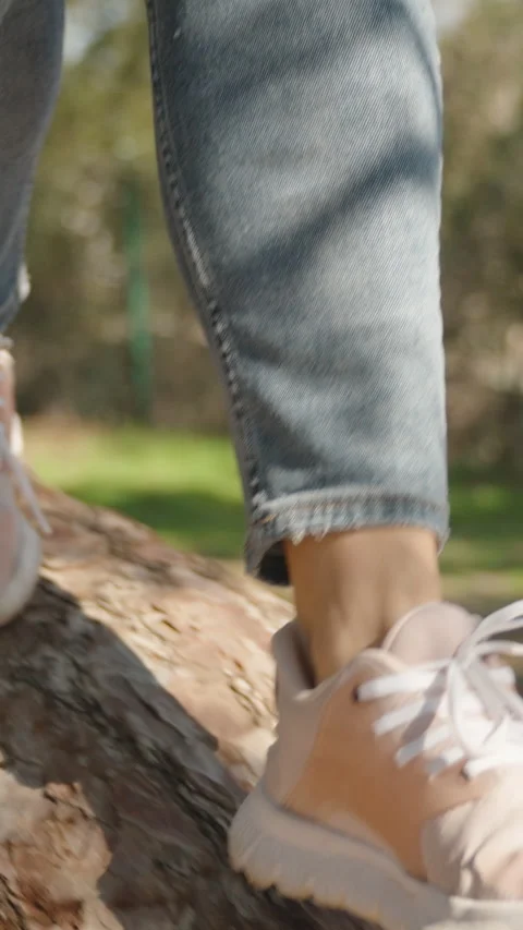 Pink Lady Video Stock Videos – Royalty-Free HD & 4K Videos | Pond5