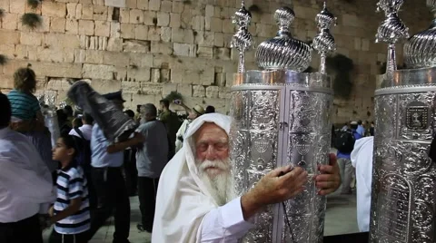 Very Old Kissing Stock Videos – Royalty-Free HD & 4K Videos