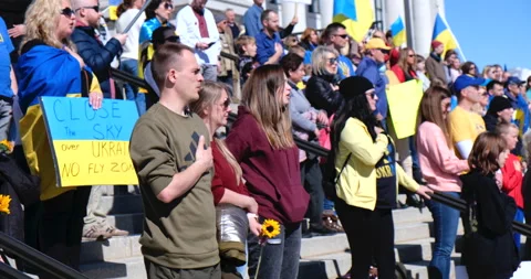 Pro Audio News Stock Videos – Royalty-Free HD & 4K Videos