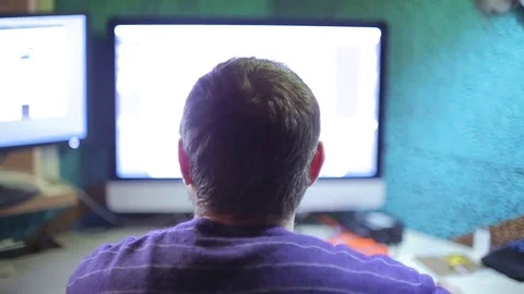 Editor Video Premiere Stock Videos – Royalty-Free HD & 4K Videos | Pond5
