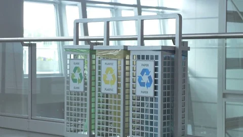 Video of recycle bin in 4K | Stock Video | Pond5