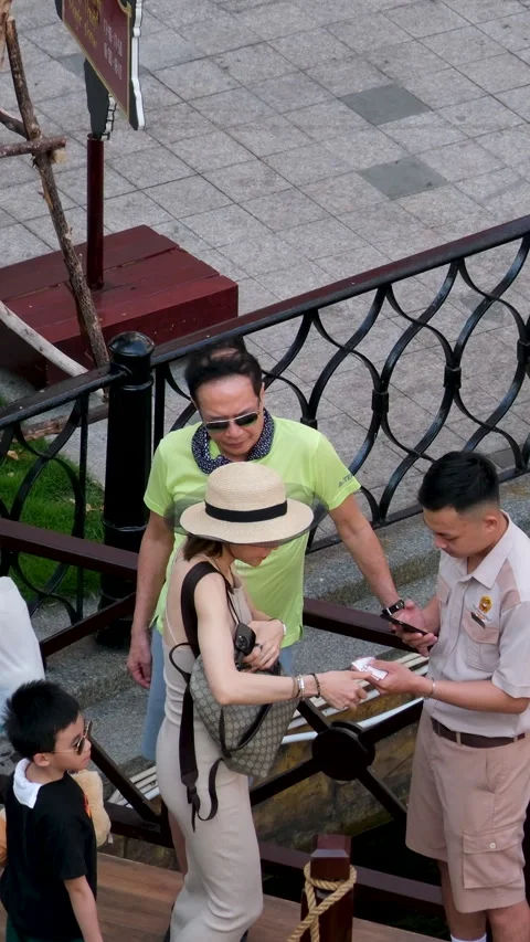 Show Taxi Stock Videos – Royalty-Free HD & 4K Videos | Pond5