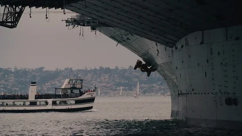 Looning Bow Stock Videos – Royalty-Free HD & 4K Videos