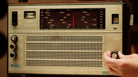 Fm Radio Stock Videos – Royalty-Free HD & 4K Videos