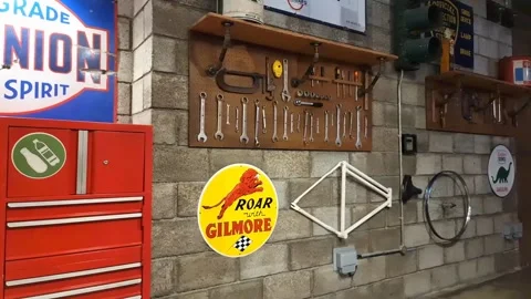 Vintage Art Garage Stock Videos – Royalty-Free HD & 4K Videos