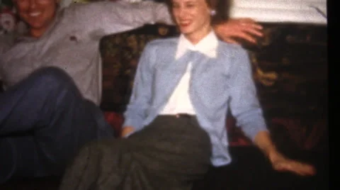 Movies Of Kissing Stock Videos – Royalty-Free HD & 4K Videos | Pond5