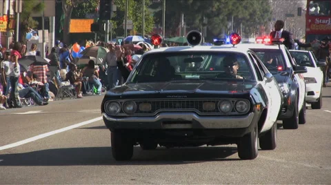 Vintage Car Parade Stock Videos – Royalty-Free HD & 4K Videos | Pond5