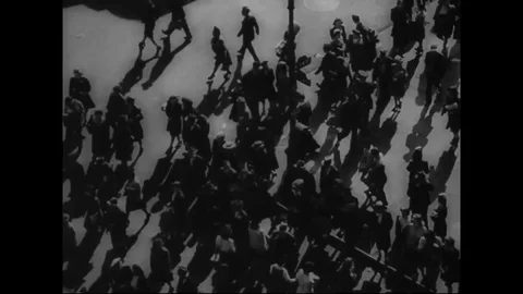 Liberty Show L Stock Videos – Royalty-Free HD & 4K Videos | Pond5