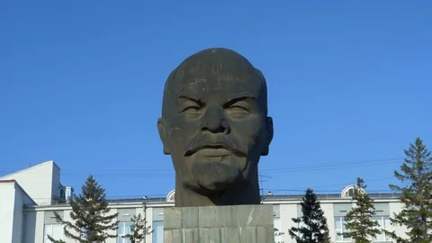 Vladimir Lenin Statue
