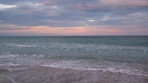 X Breaking Stock Videos – Royalty-Free HD & 4K Videos | Pond5