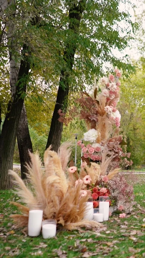 White Wedding Arch Stock Videos – Royalty-Free HD & 4K Videos | Page 5