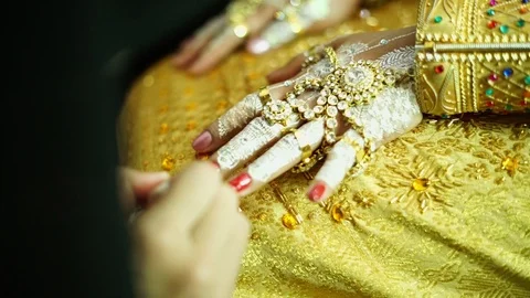 Wedding Ritual, woman hand applying a he... | Stock Video | Pond5