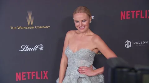 Nettflix Party Stock Videos – Royalty-Free HD & 4K Videos | Pond5