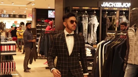 Hero Showroom Stock Videos – Royalty-Free HD & 4K Videos