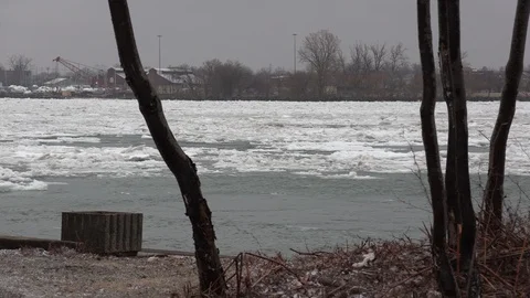 Wind storm causes ice boom to break in s... | Stock Video | Pond5