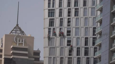 Skyscraper Climbing Stock Videos – Royalty-Free HD & 4K Videos | Pond5