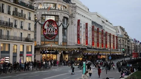 winter shopping in Le Marais , Paris | Stock Video | Pond5